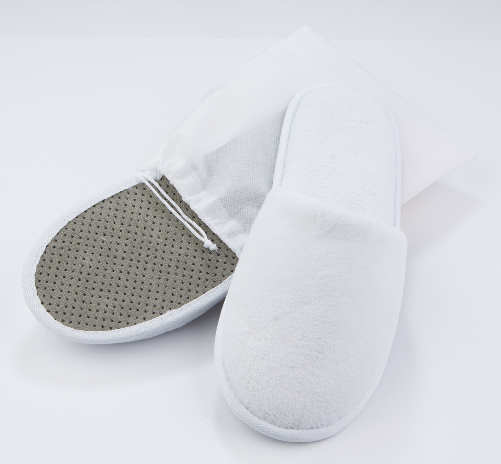 Lux Plush Slipper with White Drawstring Bag – Mansfield International